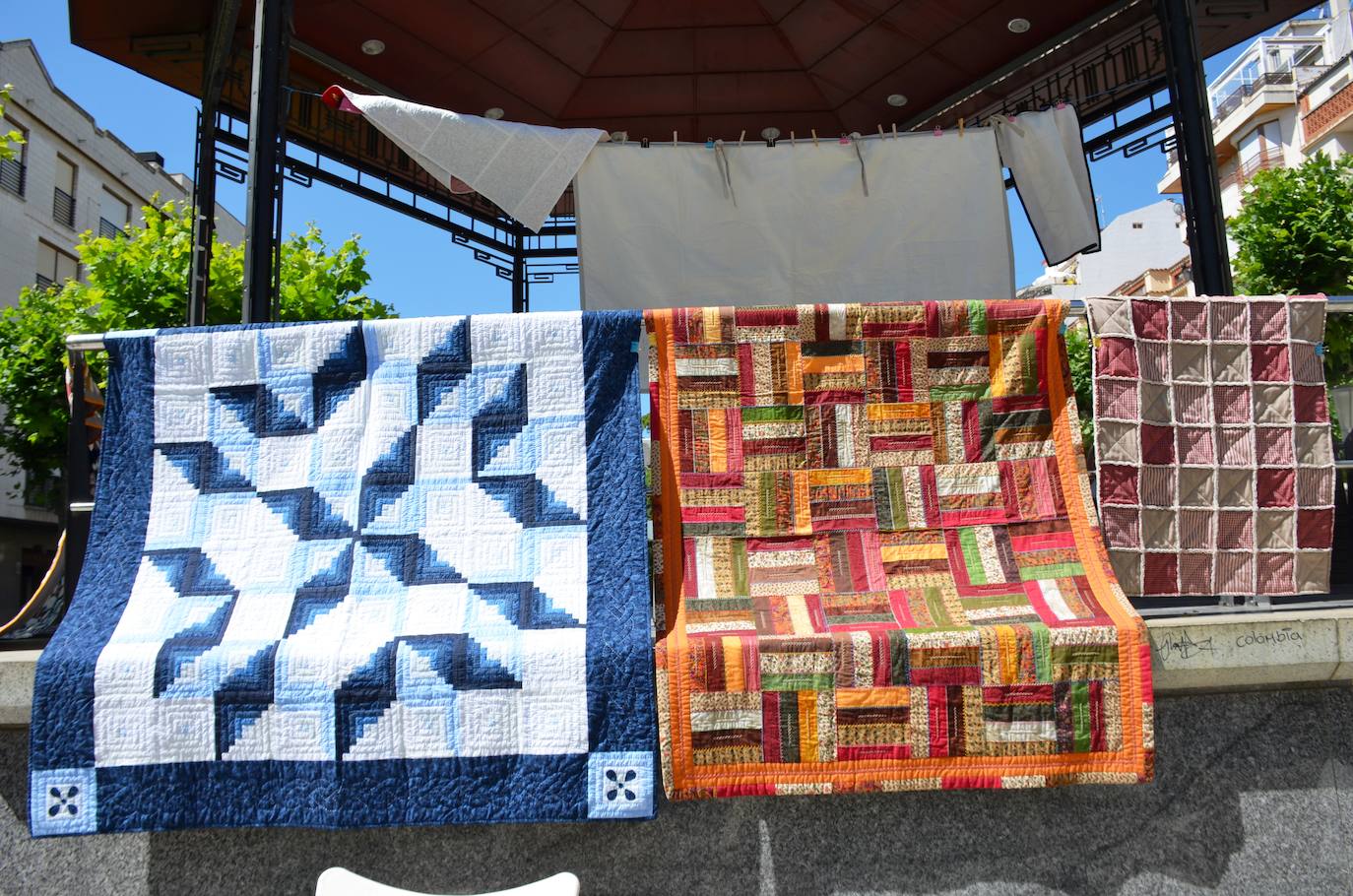 Fotos: Día del Patchwork en el Mercadal de Calahorra | La Rioja